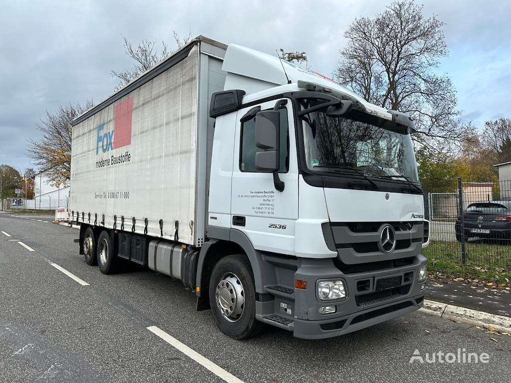 Mercedes-Benz Actros 2536 kamion s ceradom