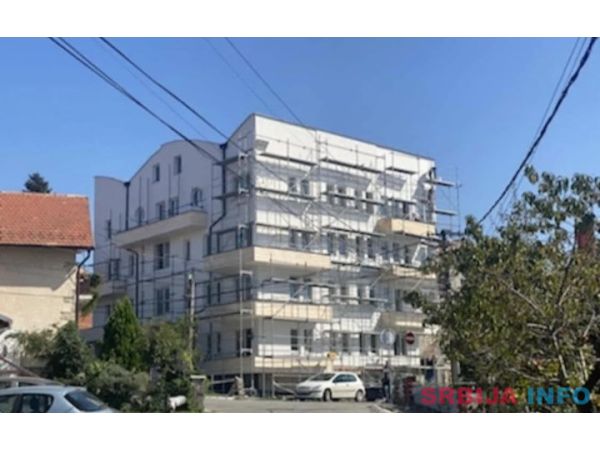 Stan Lazarevac 69m2