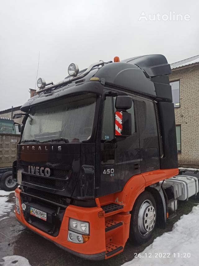 IVECO Stralis 450 tegljač