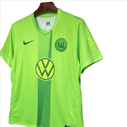 VfL Wolfsburg 2024/2025 domaći dres