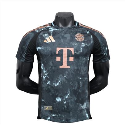 Bayern Munich 2024/2025 gostujuci dres