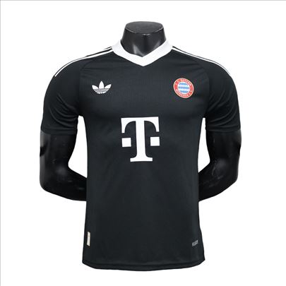 Bayern Munich 2024/2025 golmanski dres