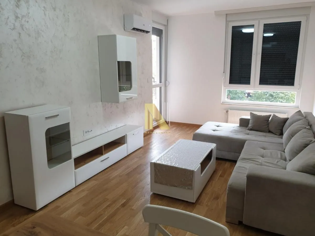 Izdavanje, jednosoban stan, 42m2, Nova Detelinara, Novi Sad, Novi Sad