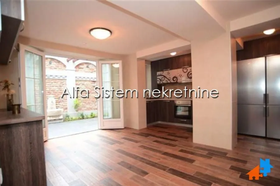 Izdavanje, četvorosoban stan, 140m2, Senjak, Beograd