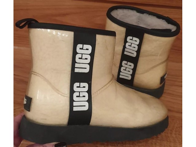 UGG original clear vodootporne čizme 38