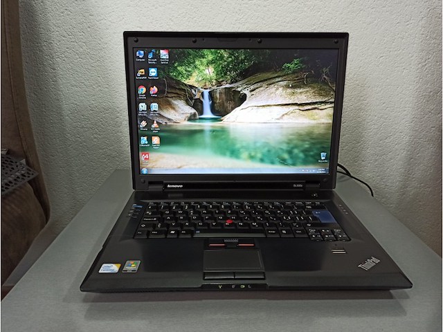 Lenovo ThinkPad SL500c Intel T5870/3GB/160GB/15,4