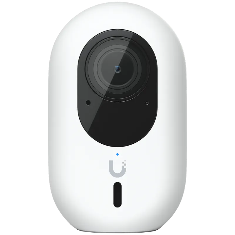 Plug-and-play wireless camera with 4MP resolution and wide-angle lens