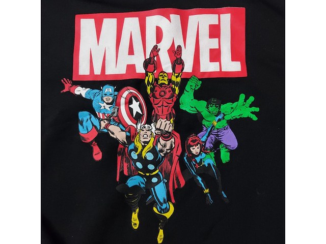 Marvel DUKS Pull&;Bear