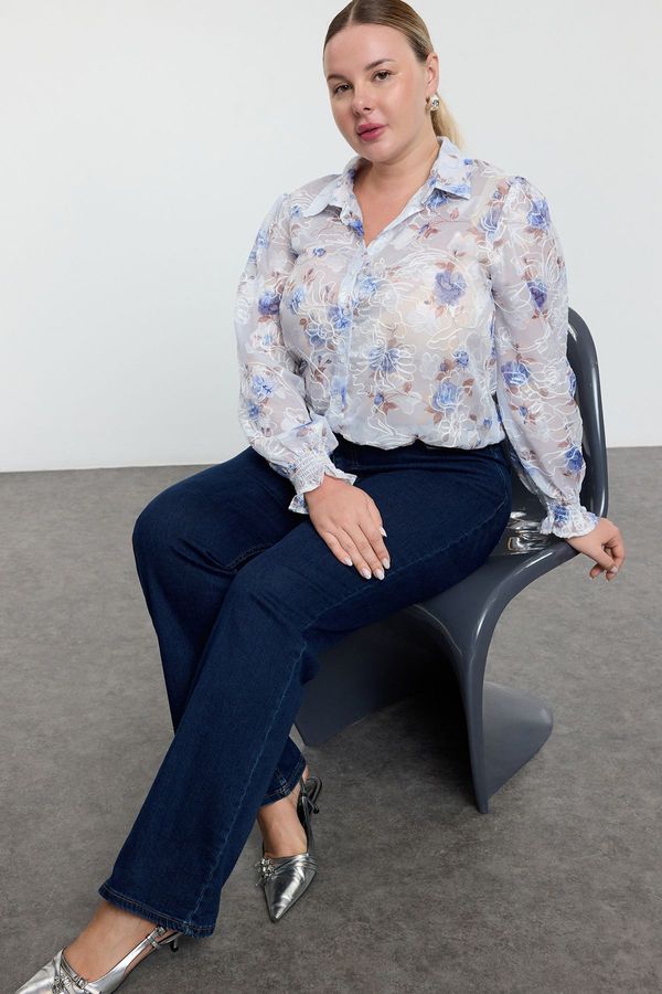 TRENDYOL CURVE BLUE-WHITE FLORAL SLEEVELESS TRANSPARENT WOVEN PLUS SIZE SHIRT