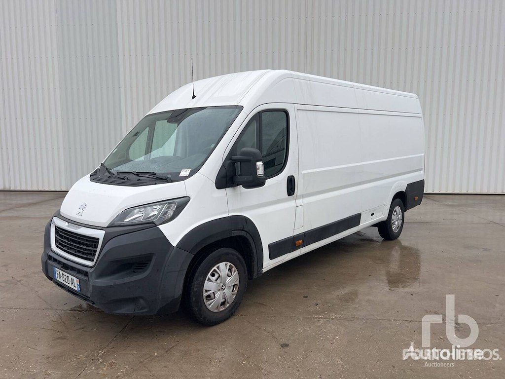 Prodaje se Peugeot BOXER Vehicule Utilitaire minibus furgon na aukciji