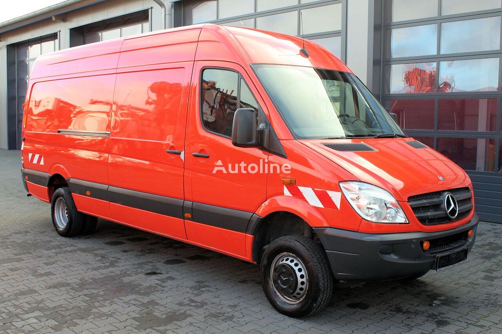 Mercedes-Benz Sprinter 516 CDI minibus furgon