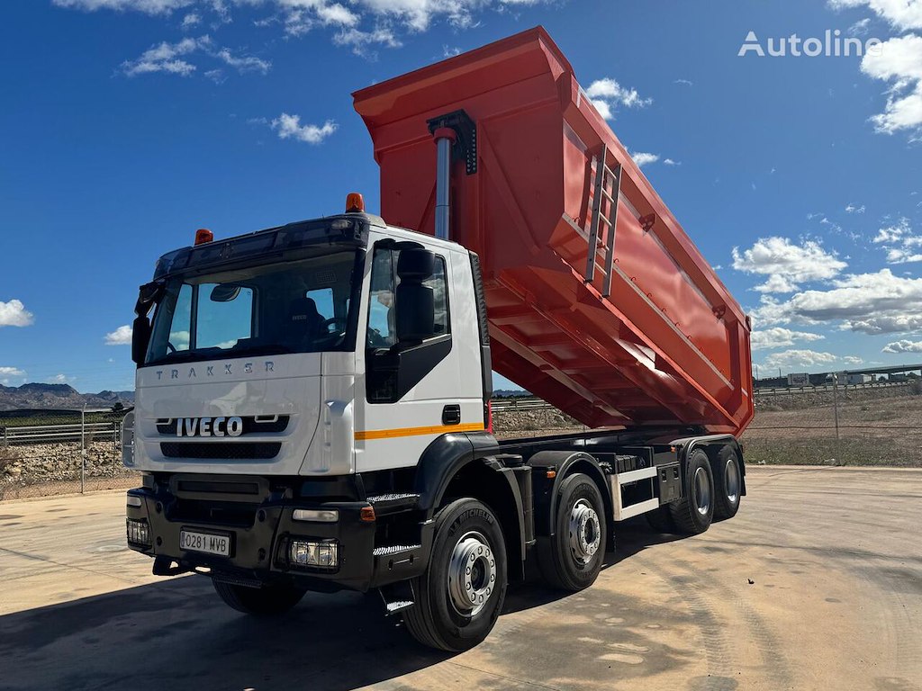 IVECO TRAKKER AD340T41 8X4 kiper