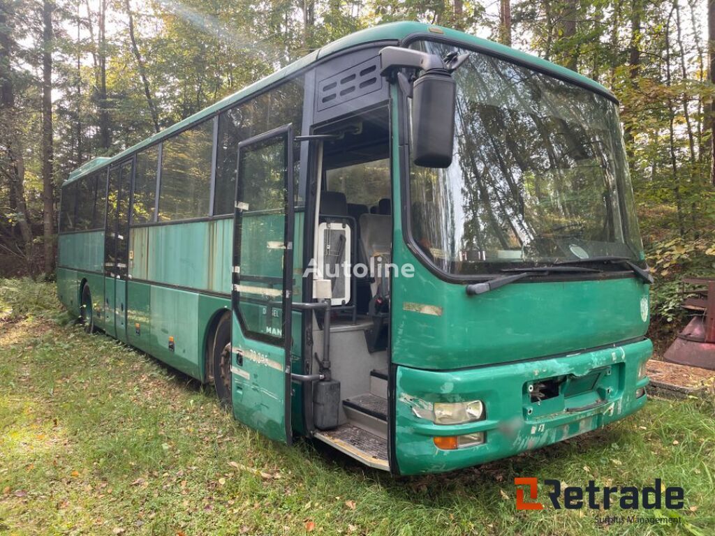 Prodaje se MAN bus - defekt / bus prigradski autobus na aukciji