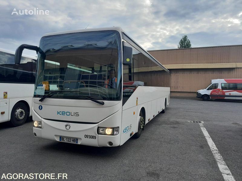 Prodaje se IVECO CROSSWAY 12.80m školski autobus na aukciji