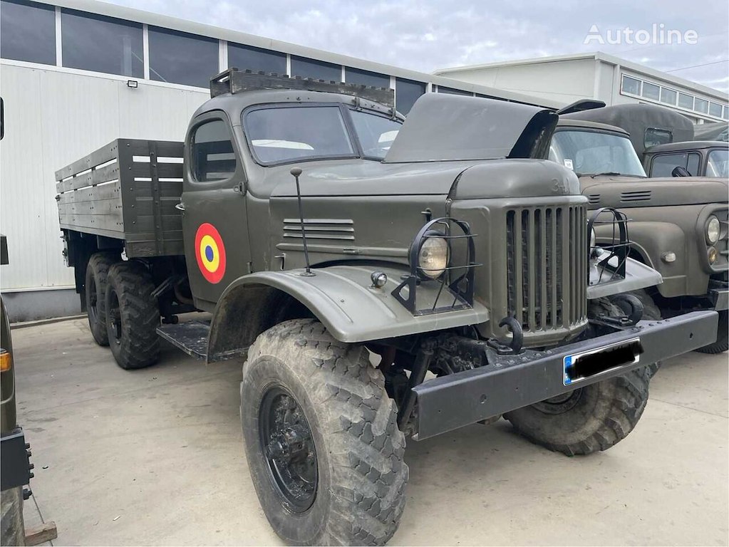 Prodaje se ZIL 157 kamion s ravnom platformom na aukciji