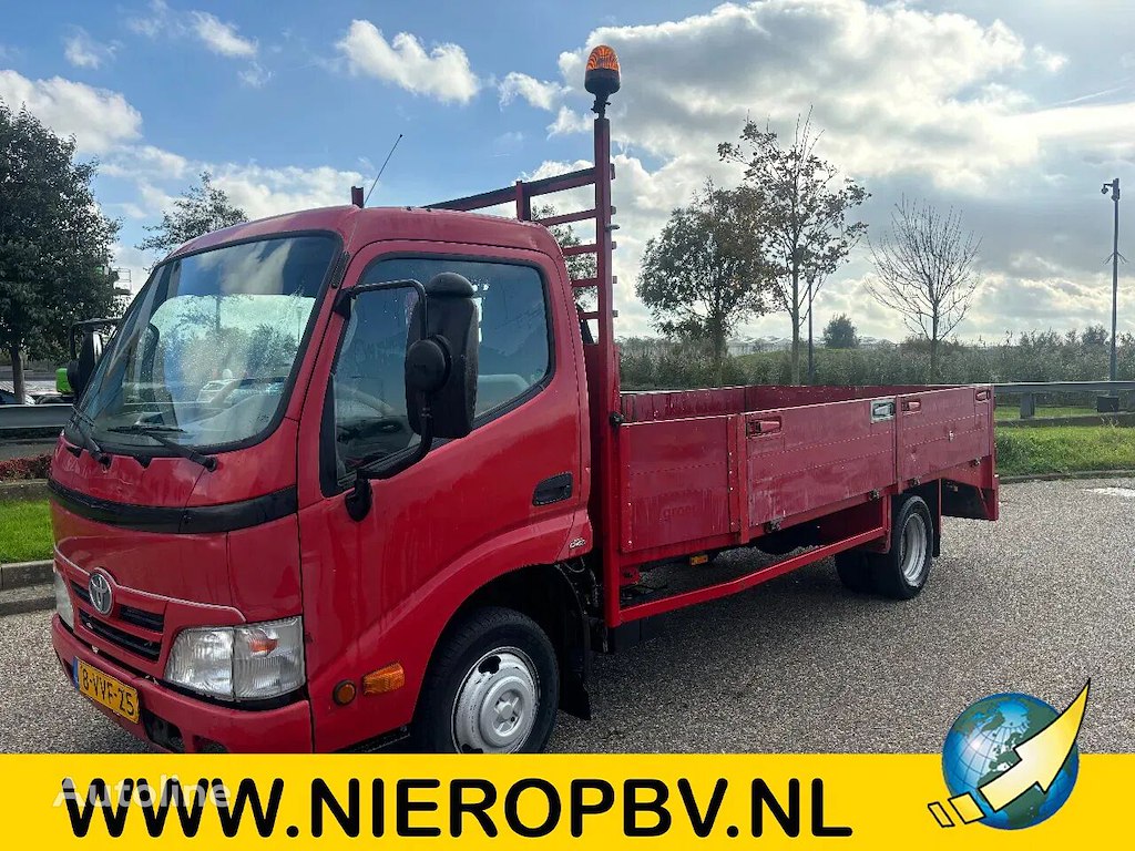 Toyota Dyna 150 3.0 D-4D Oprijwagen Met Lier & Oprijplaten EURO 5 autotransporter