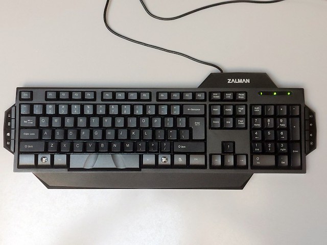 Zalman tastatura