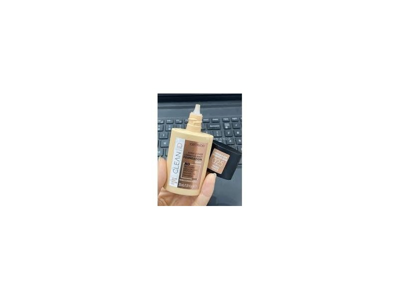 CATRICE HIGH COVER LUMINOUS MATT FOUNDATION 025 WARM PE