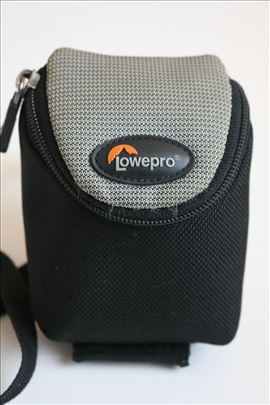 Lowepro D-Res 8S i D-Res 8M (Na stanju)