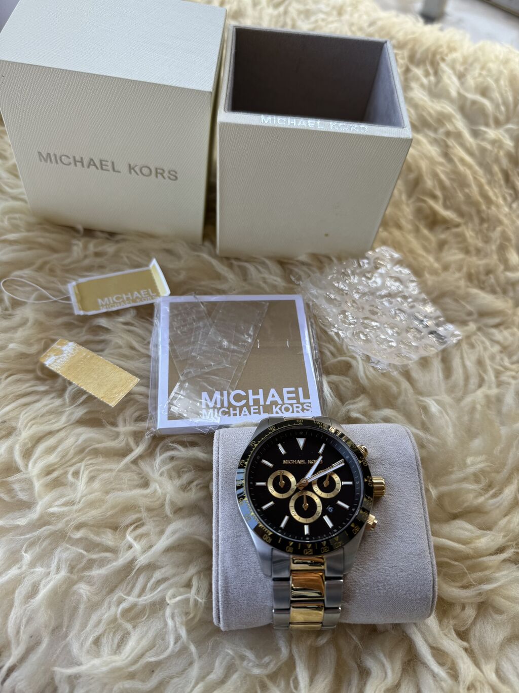 Michael Kors, Unisex