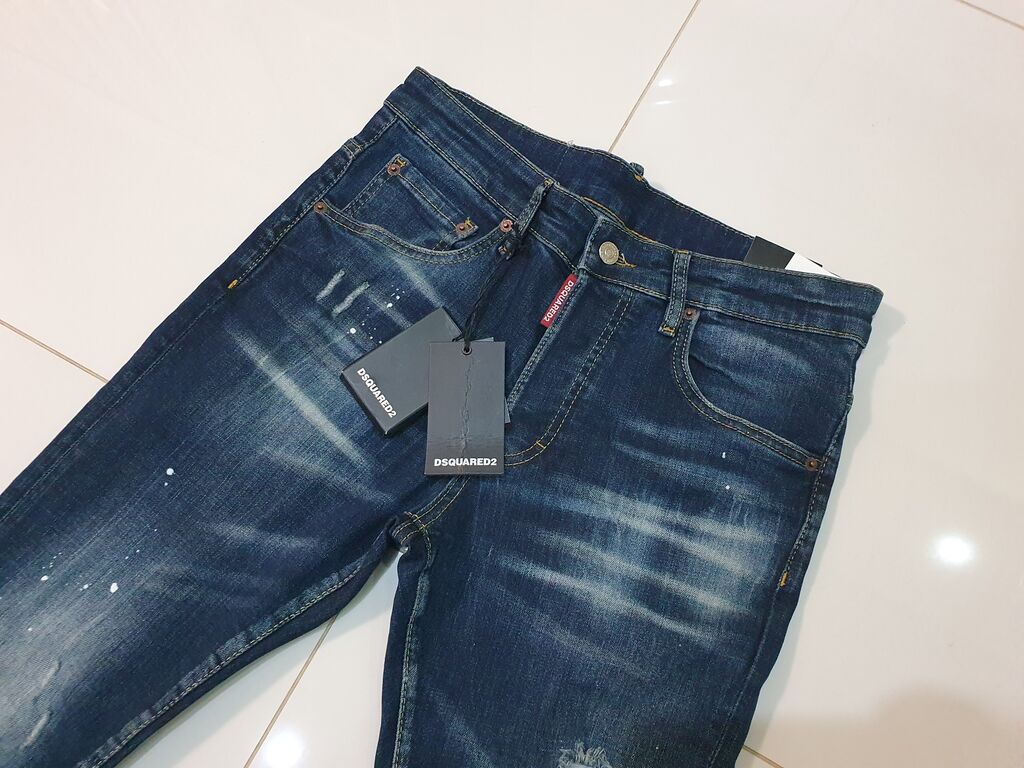 Farmerke, 40 / 36, Dsquared2, Pocepane