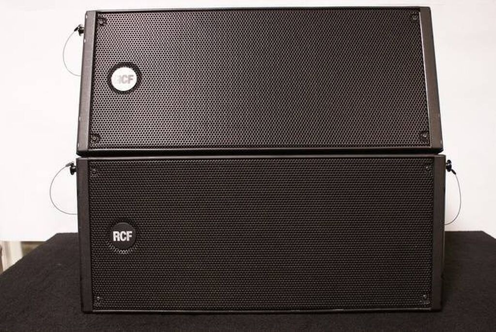 RCF HDL20-A Dual 10″ 1400W Active Line Array Module