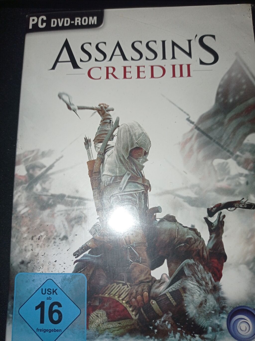 Assasin's creed III Igrica je testirana,radi Dobijate Dva dvd-a preko