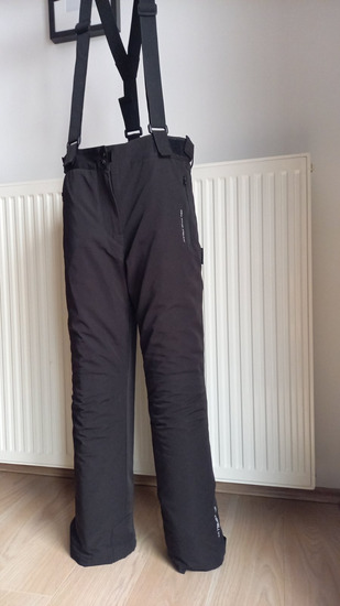 Zenske ski pantalone On The Peak 38/40 kao Nove