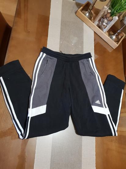 Adidas original pamucna trenerka m/l