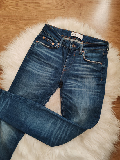 Zara skinny farmerke NOVO