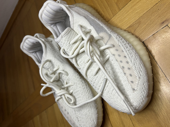 Yeezy boost BONE