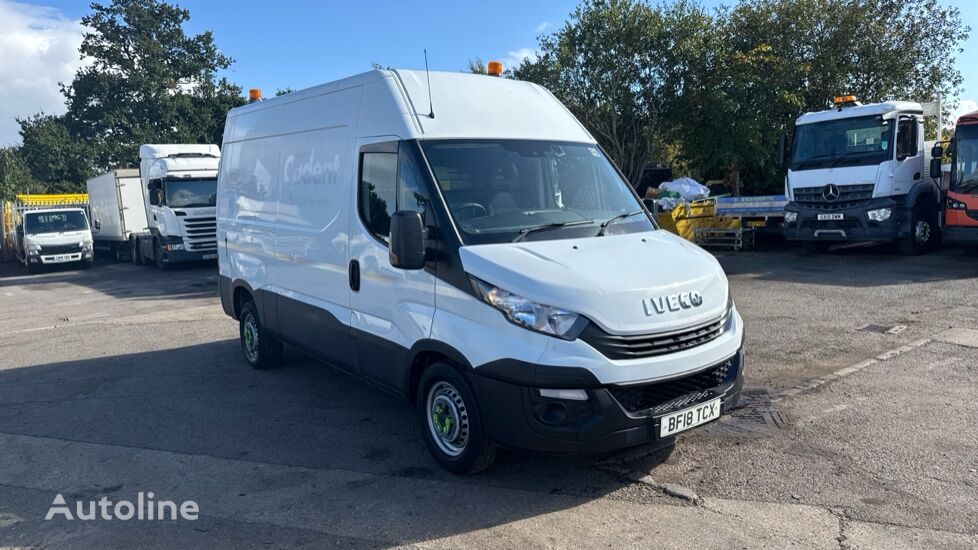 Prodaje se IVECO DAILY 35-120 minibus furgon na aukciji