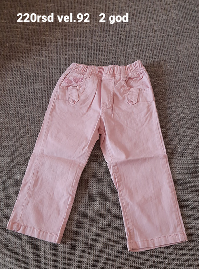 Roze pantalone 150din