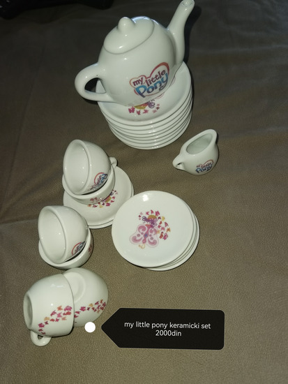 My little pony tea set