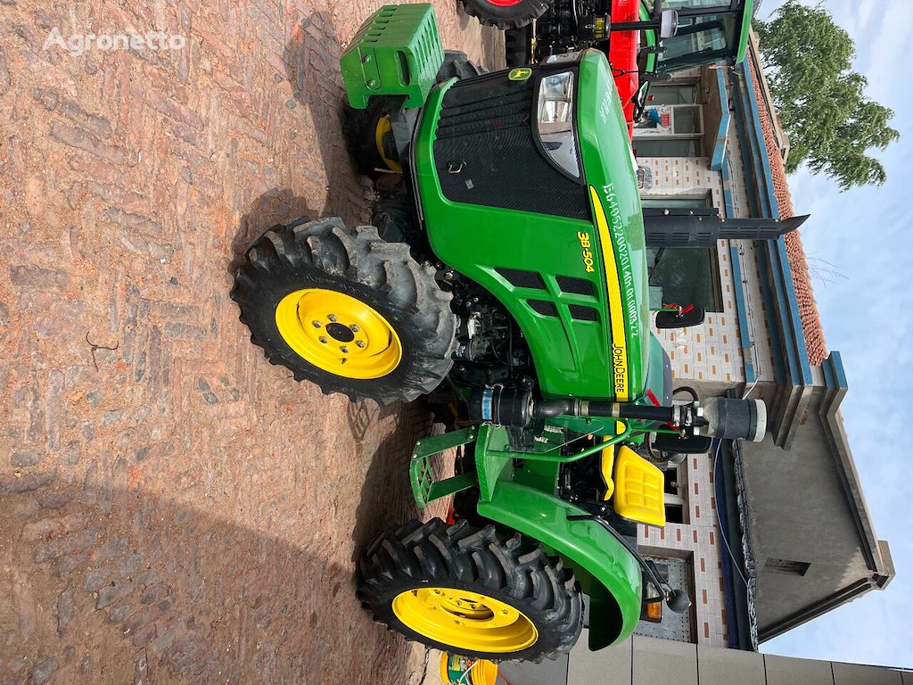 John Deere 3B504 traktor točkaš