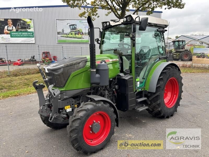 Prodaje se Fendt 211 F VARIO GEN-3 POWER SET-2 traktor točkaš na aukciji