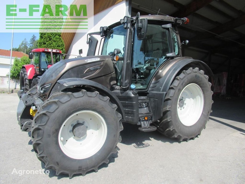 Valtra n134 (stufe v) traktor točkaš