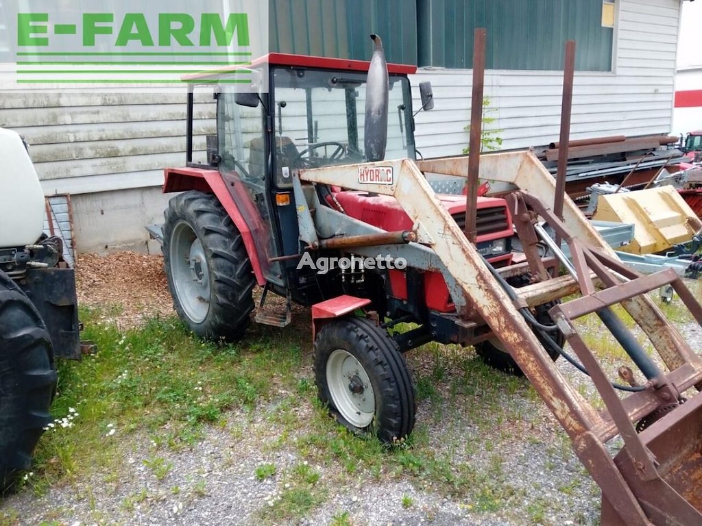 Case IH 533 traktor točkaš