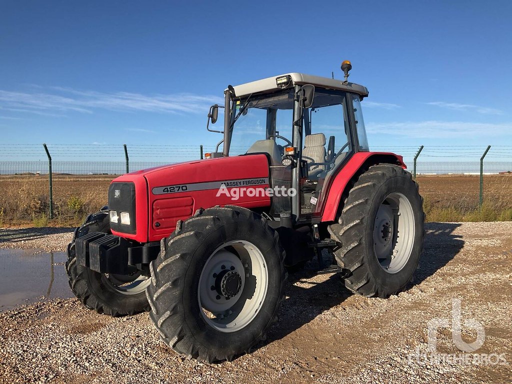 Prodaje se Massey Ferguson 4270 traktor točkaš na aukciji