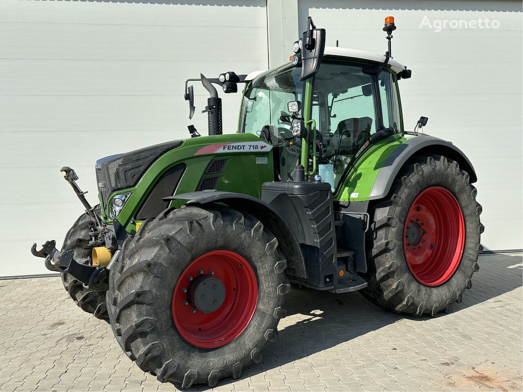 Fendt 718 Vario S4 ProfiPlus traktor točkaš