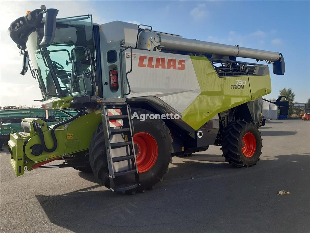 Claas Trion 730 kombajn za žito