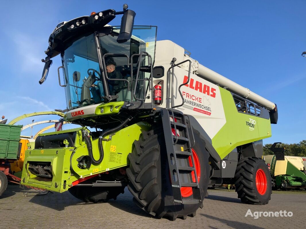 Novi Claas Trion 730 kombajn za žito