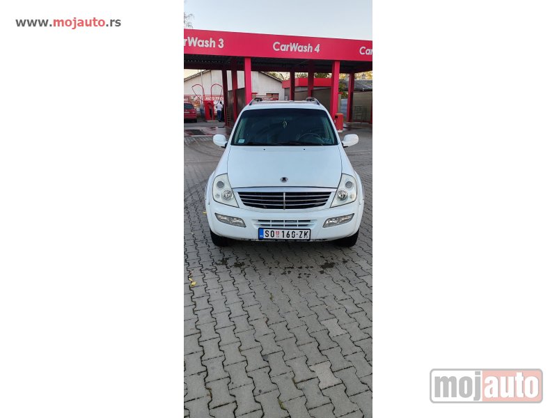 SsangYong Rexton 2.7 dizel 4x4