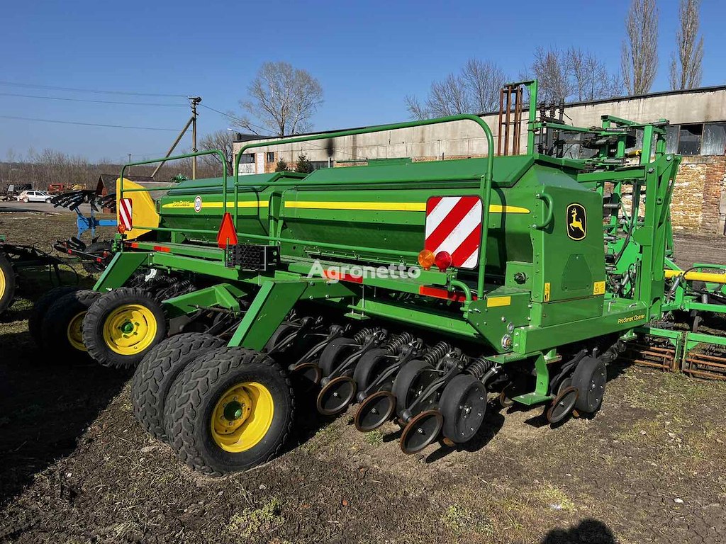 John Deere 1590 mehanička sejalica