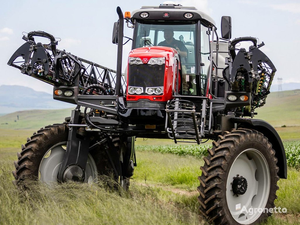 Nova Massey Ferguson 9335 (v naiavnosti v Ukraini) samohodna prskalica