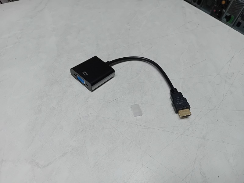 hdmi na vga adapter nov