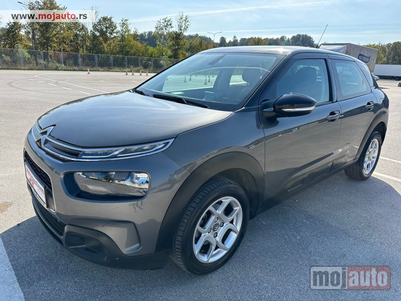 Citroen C4 Cactus 1.5 HDI KREDITI NA LICU MESTA