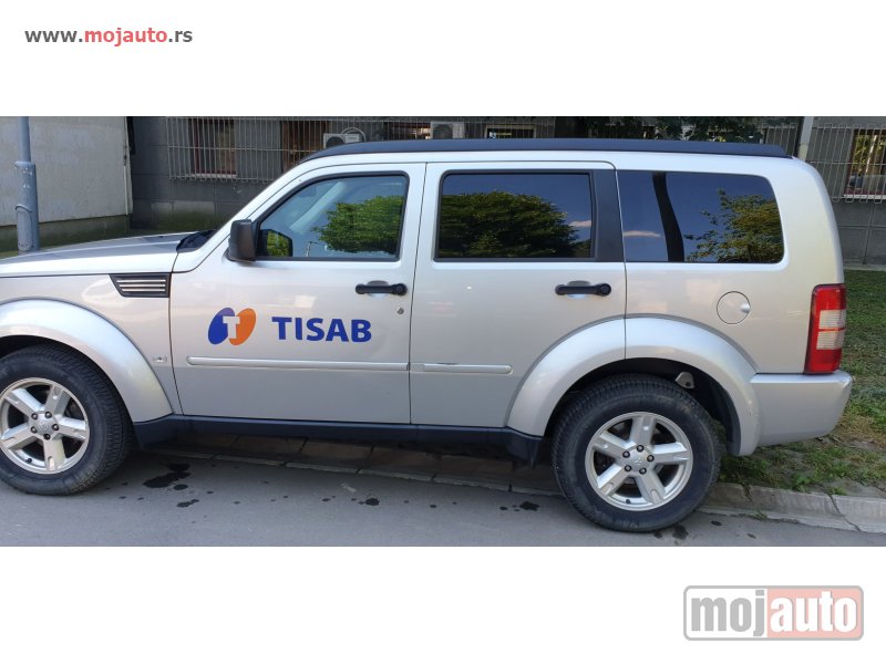 Dodge Nitro 2,8TD SXT