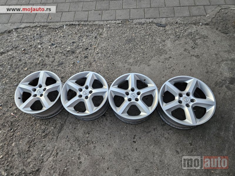 AluFelne 17Coli 5x110 Opel kao nove Odlicne