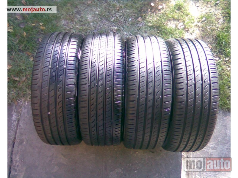 195/45R16 84V XL Barum BRAVURIS 5 nove